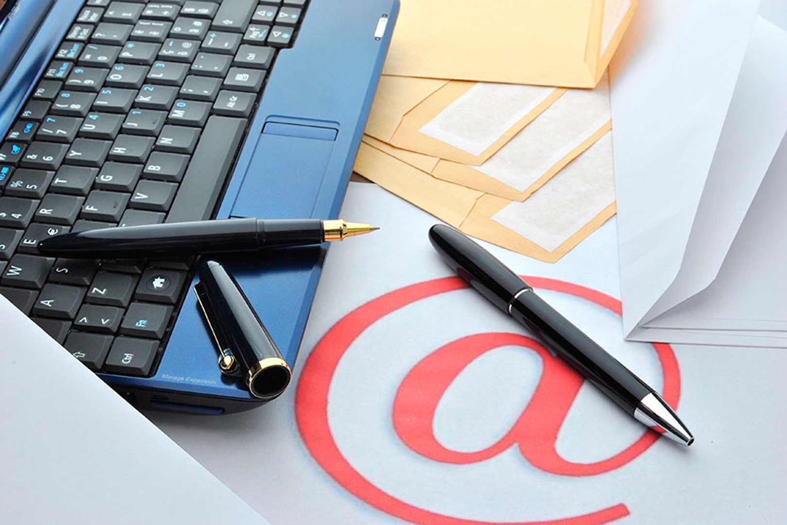 Escribir un email en inglés (formal) Estructura y ejemplos